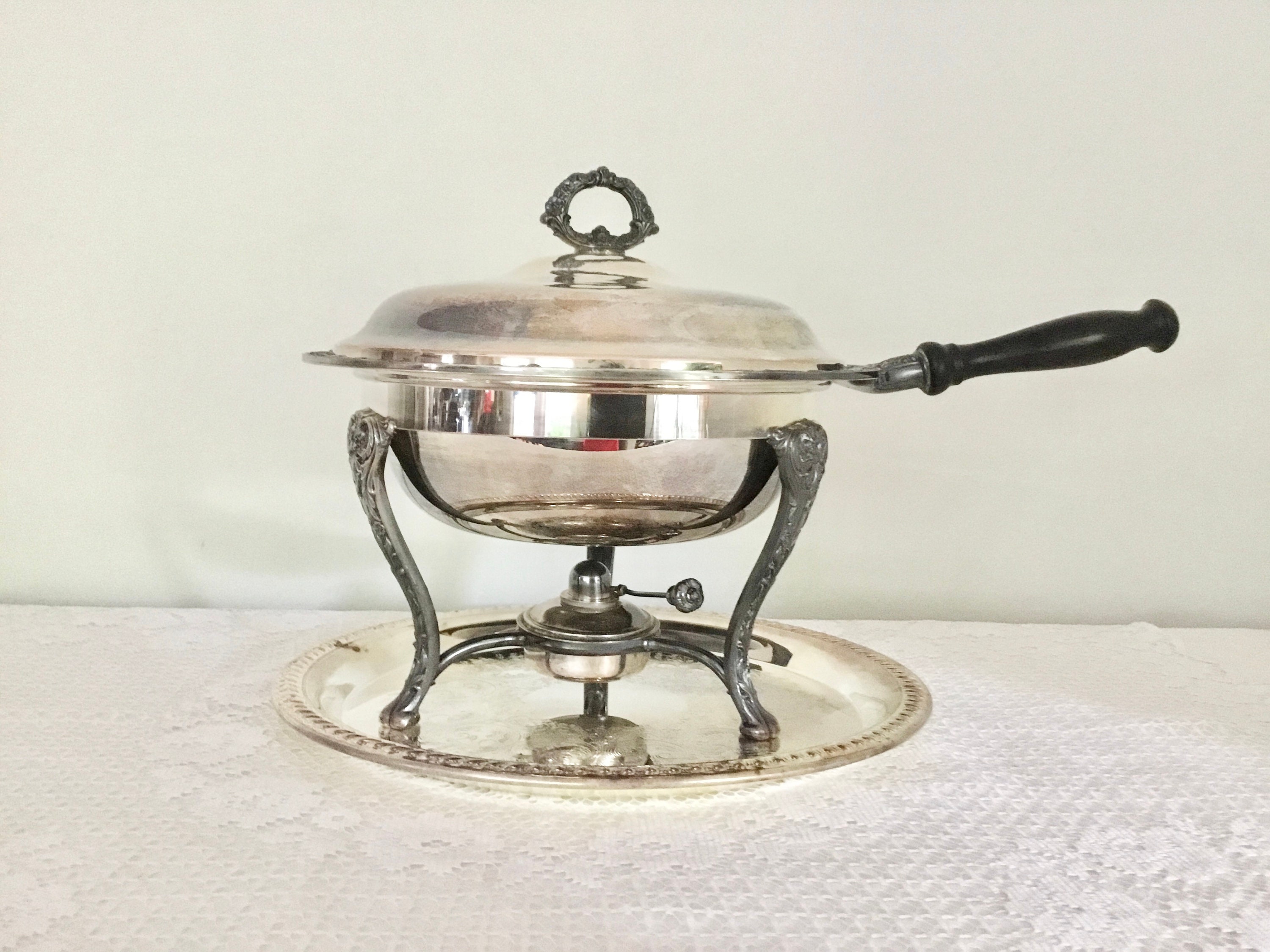 Vintage Silver Plated Chafing Dish Complete Set W/burner & Silver Tray ...