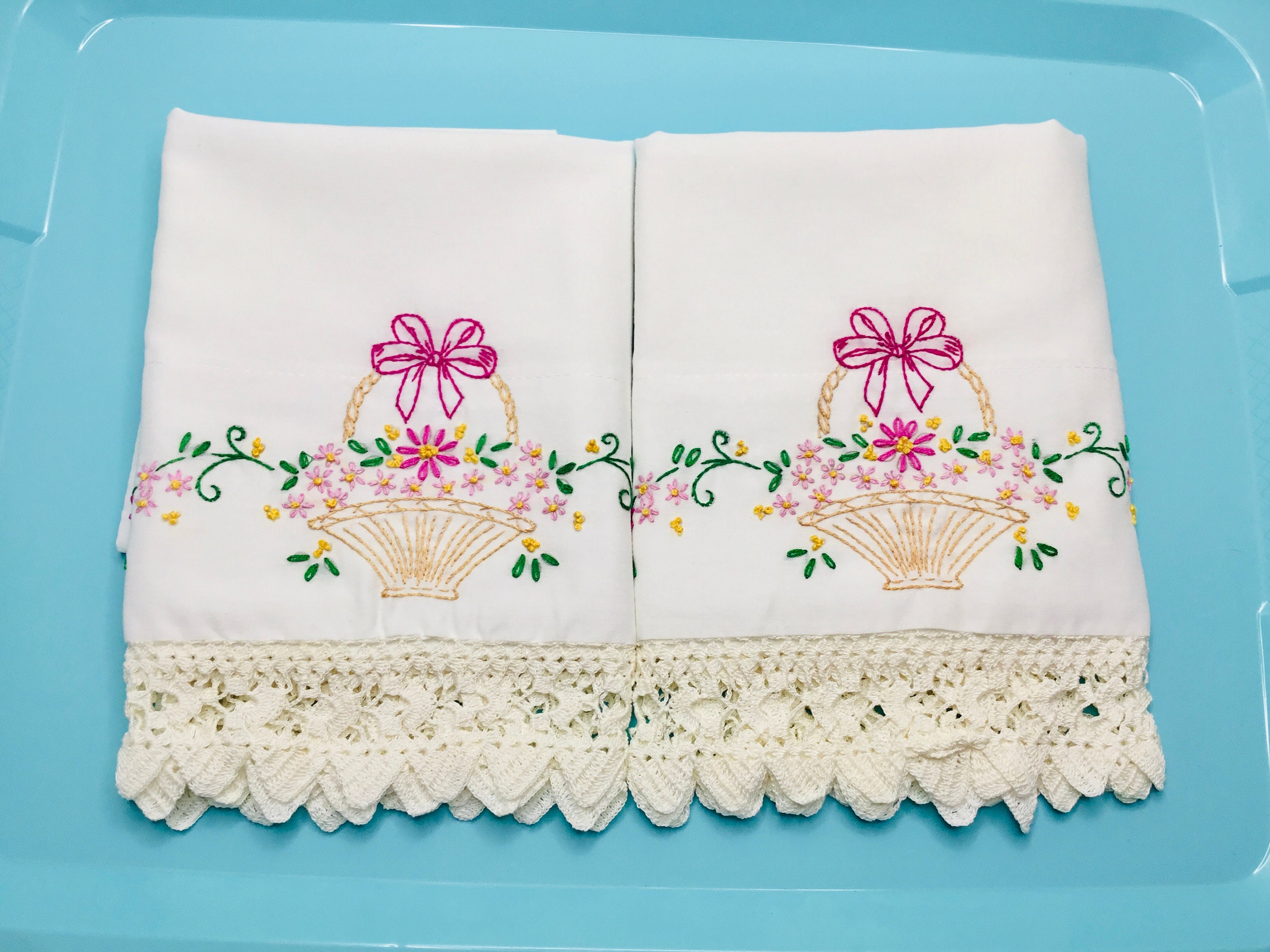 Pair of Vintage White Hand Embroidery Crocheted Pillowcases Flower ...