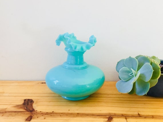Vintage Turquoise Blue Green Ruffled Glassware Vase | Etsy