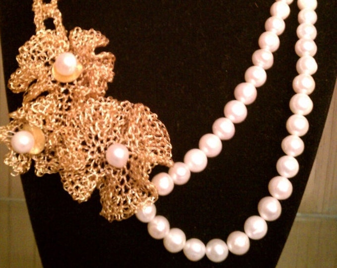 Beautiful Modern Handmade Wire Crochet Flower Necklace With Pearls - Etsy