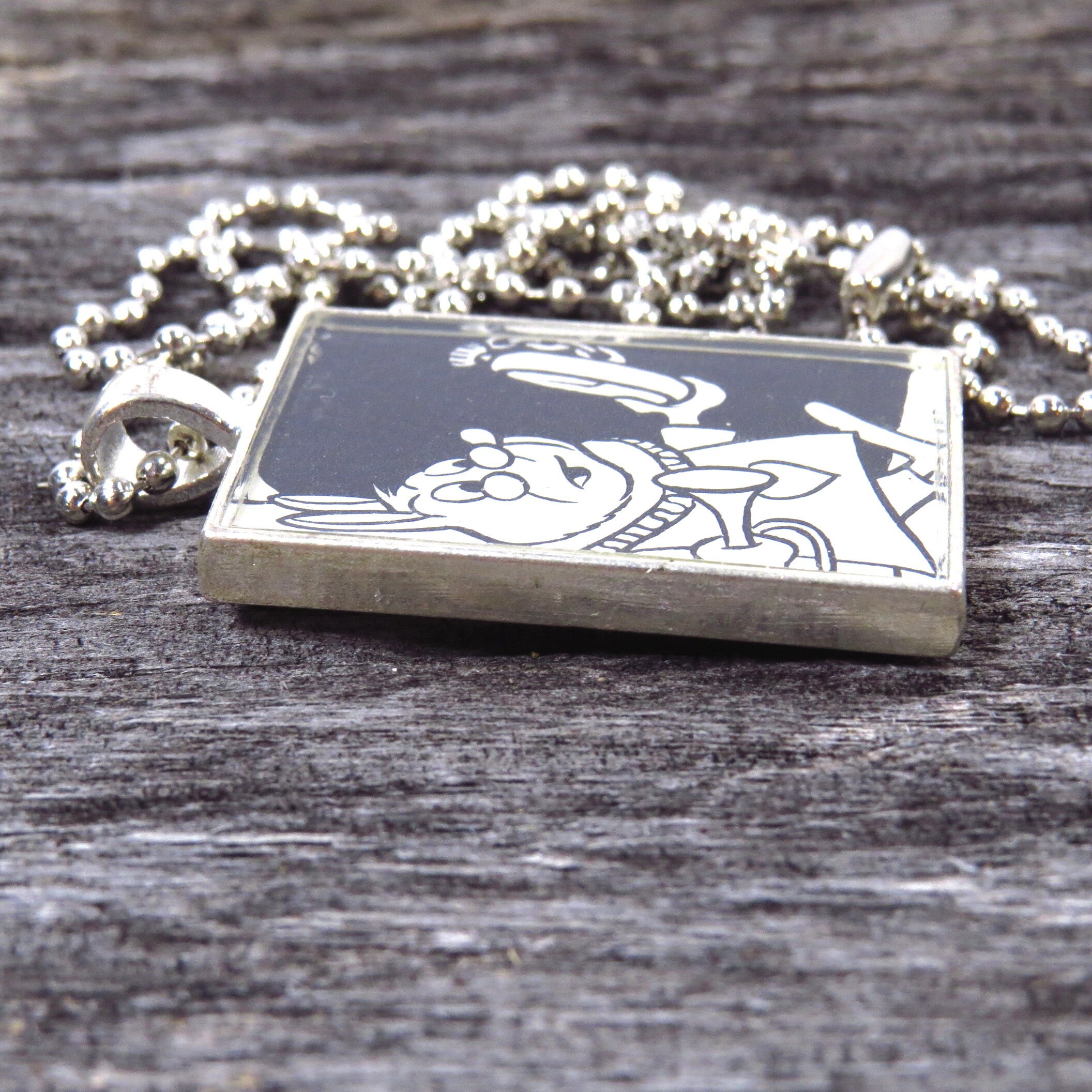 White Rabbit Pendant Necklace Vintage 1960s Recycled Alice in - Etsy