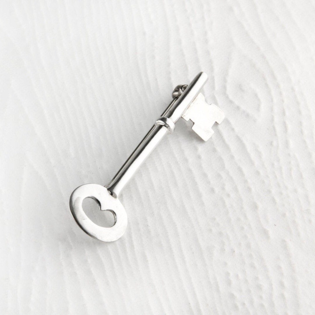 Skeleton Key Sterling Silver Pin Brooch - Etsy