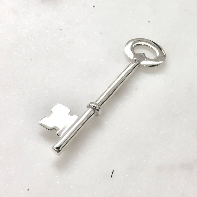 Heart Key Pendant - Etsy