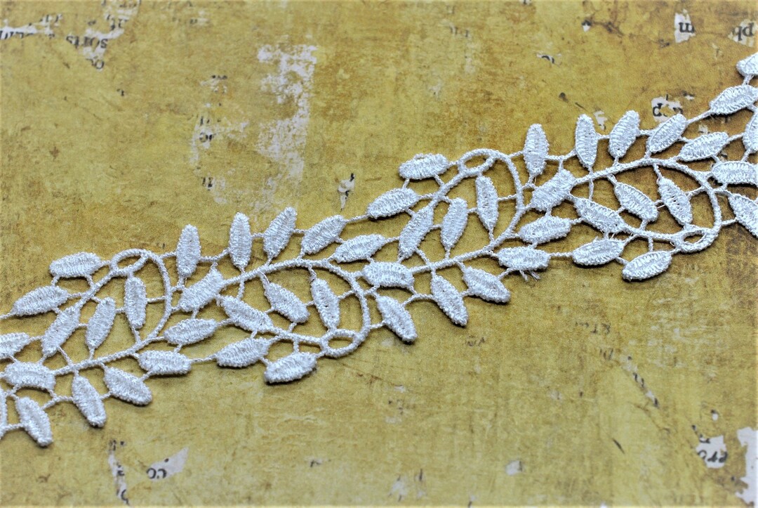 White Embroidered Leaf Trim (1 1\8"), Art Journal Scrapbooking ...