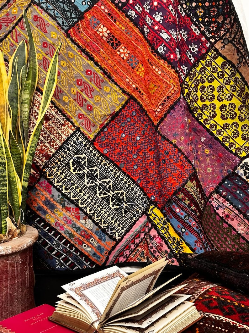 Ralli - Cultural Wall Art, Native Sindhi Patchwork Tapestry for Room ...