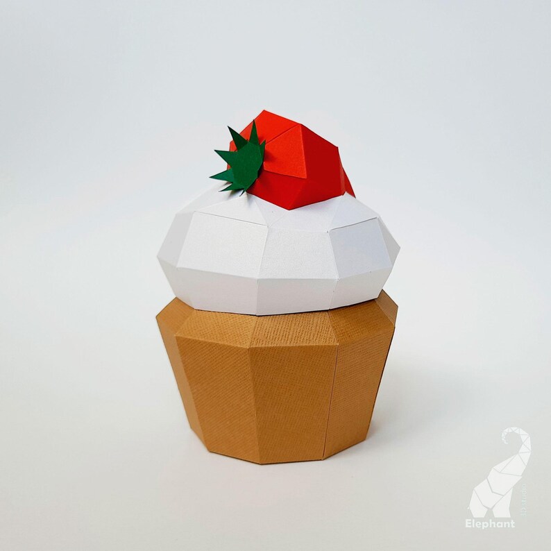 3D Papercraft Strawberry Cupcake Box Template, Low Poly Cupcake Gift ...