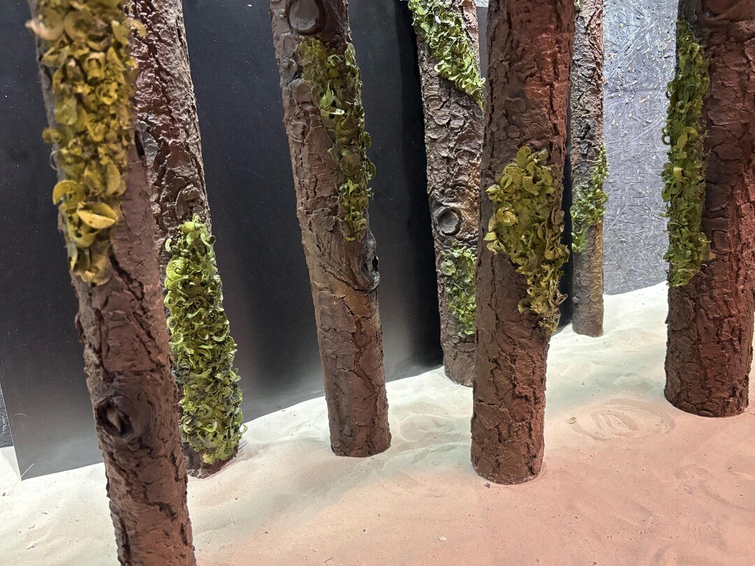 Artificial Standing Logs With Moss D24 - Set of 6 Pcs - Etsy