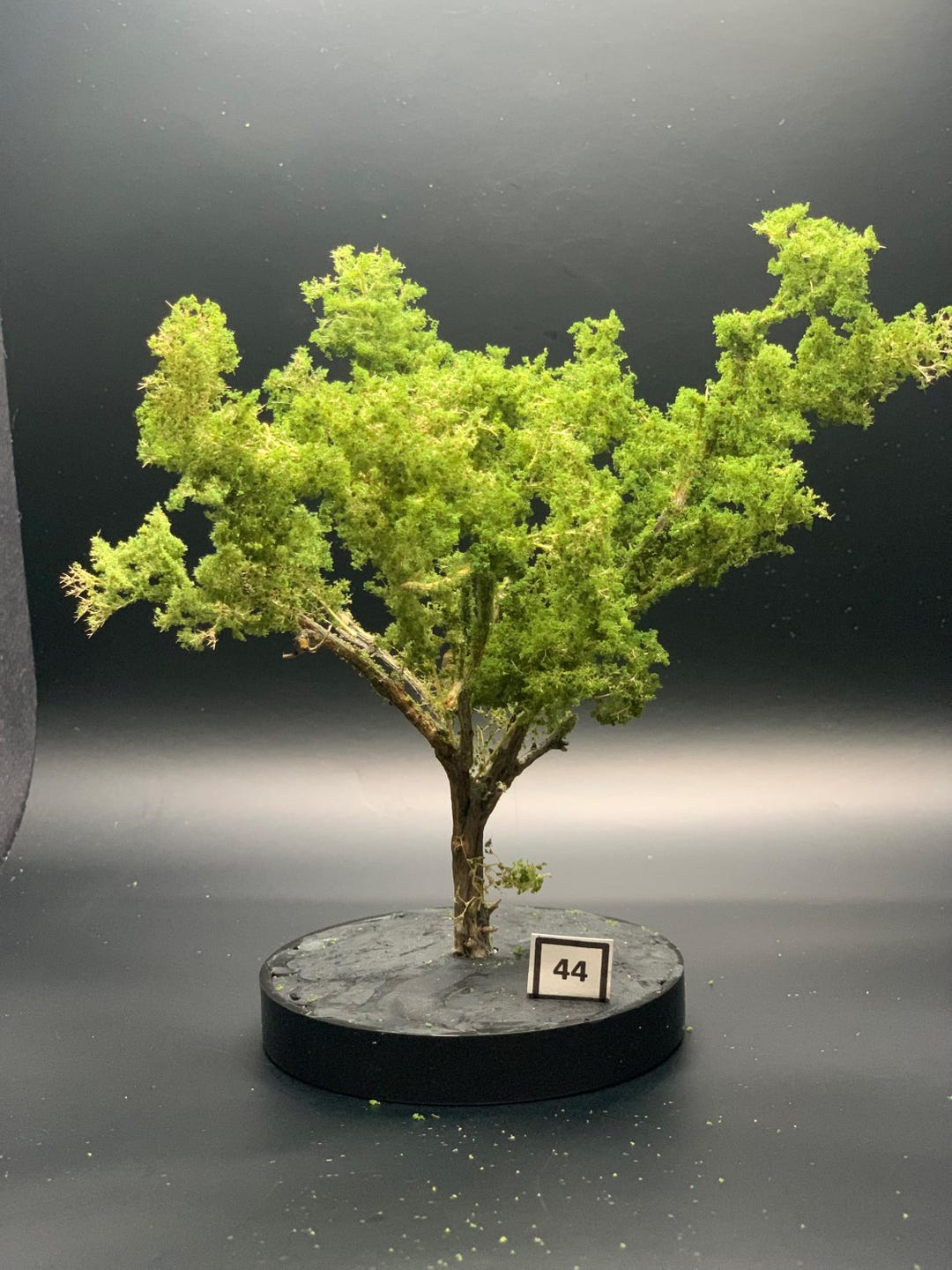 HO SCALE TREE Realistic Handmade Tree 6" Diorama Model Railroad (#44 ...