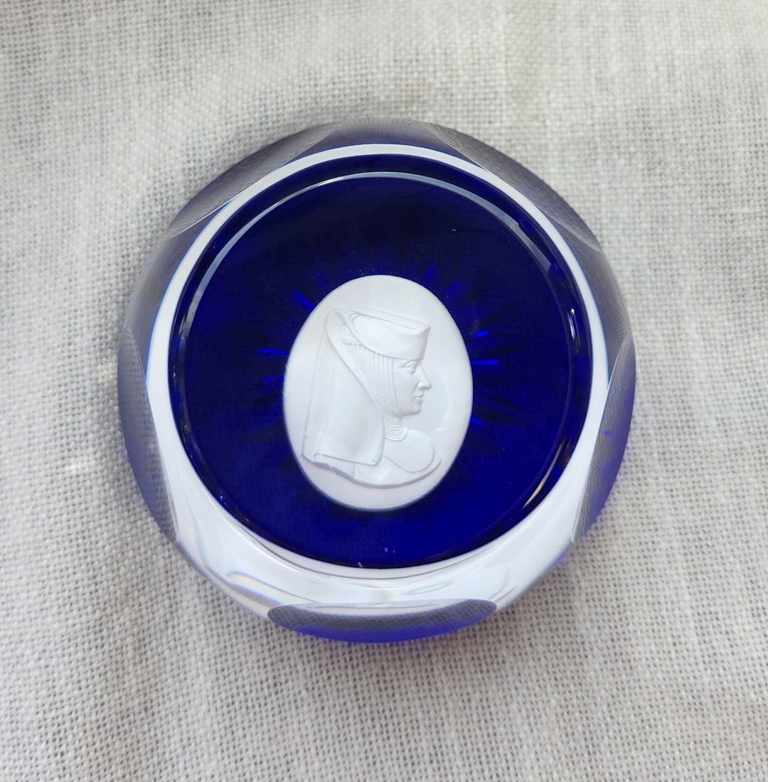 1978 Sister Berta Hummel Visage Paperweight — Schmid Limited Edition ...