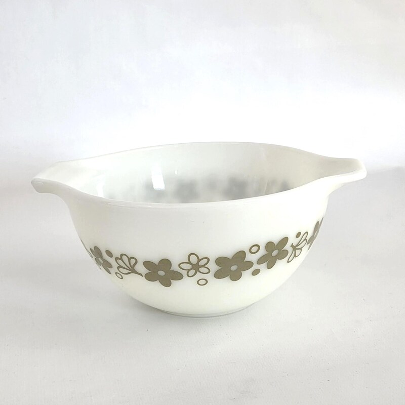 Pyrex Crazy Daisy - Etsy