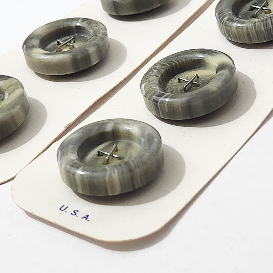 6 Large Coat Button Casa De Leon Large Grey and Cream Round Thick Rim 4 ...