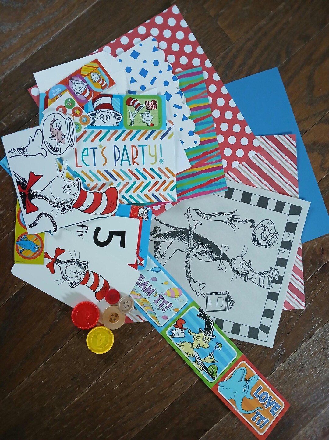 Dr. Seuss Junk Journal Mystery Kit: Cat in the Hat Scrapbooking - Etsy