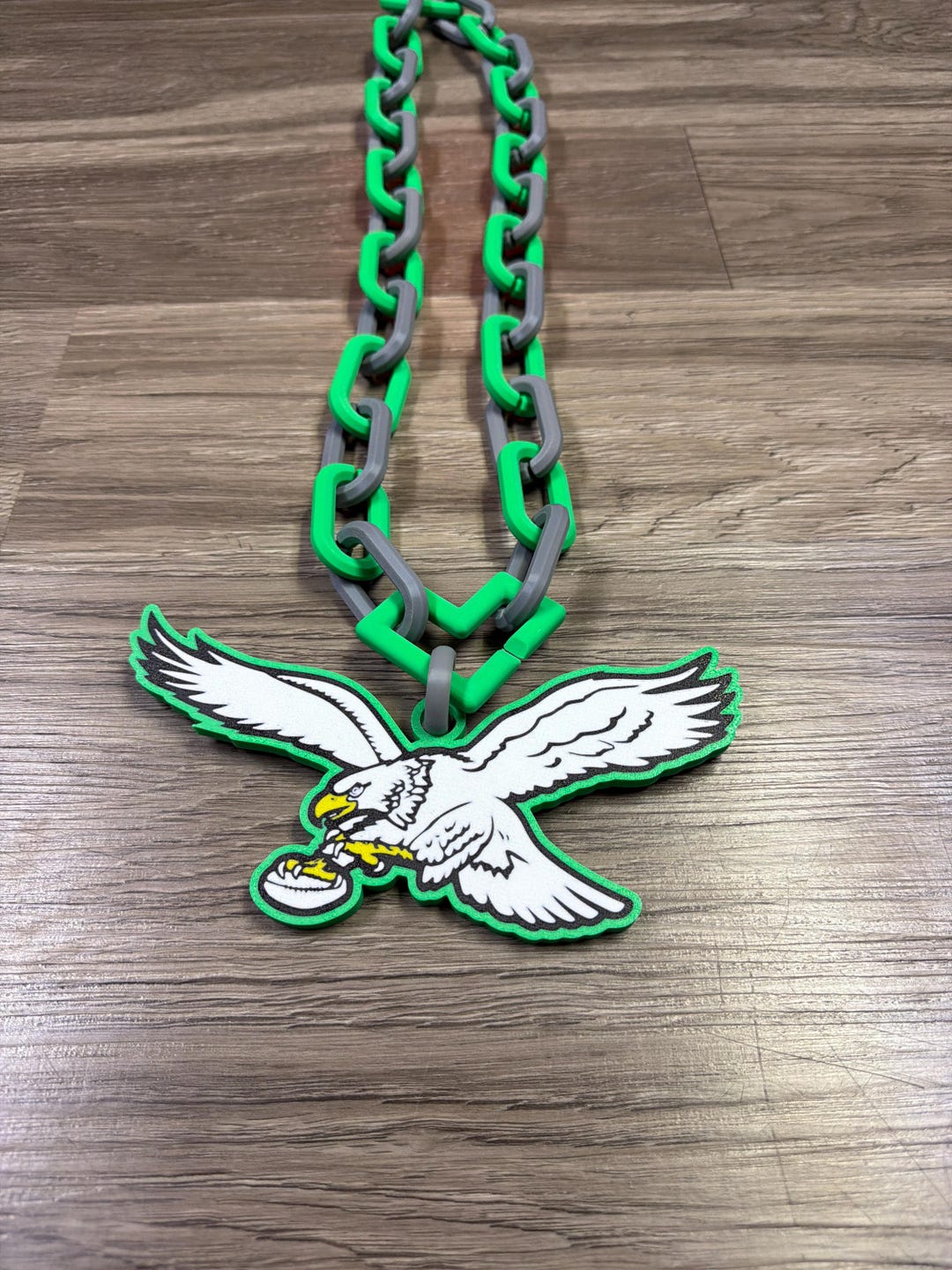 Eagles Kelly Green Oversized Rally Chain - Etsy
