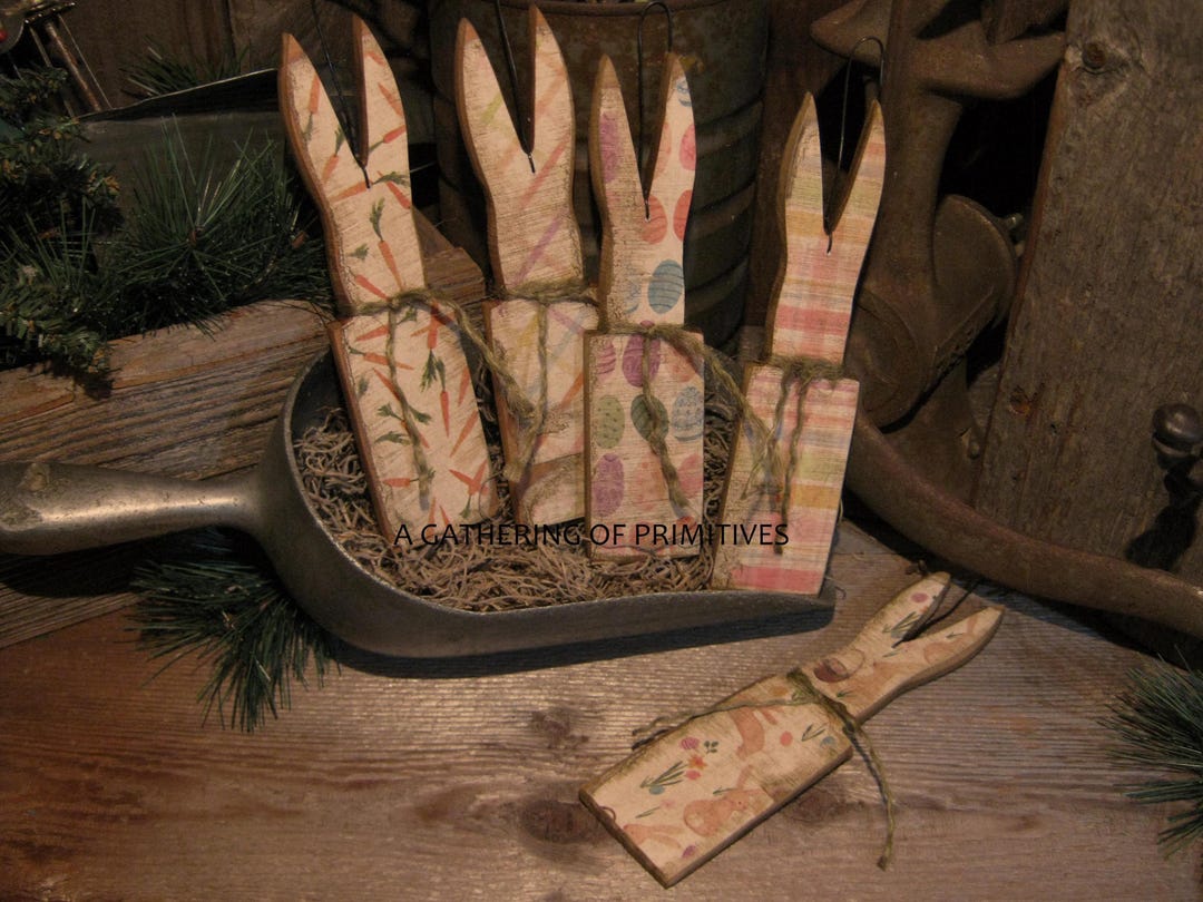 NEW 5 Distressed Grungy Bunny Rabbit Primitive Wood Easter Spring Folk ...