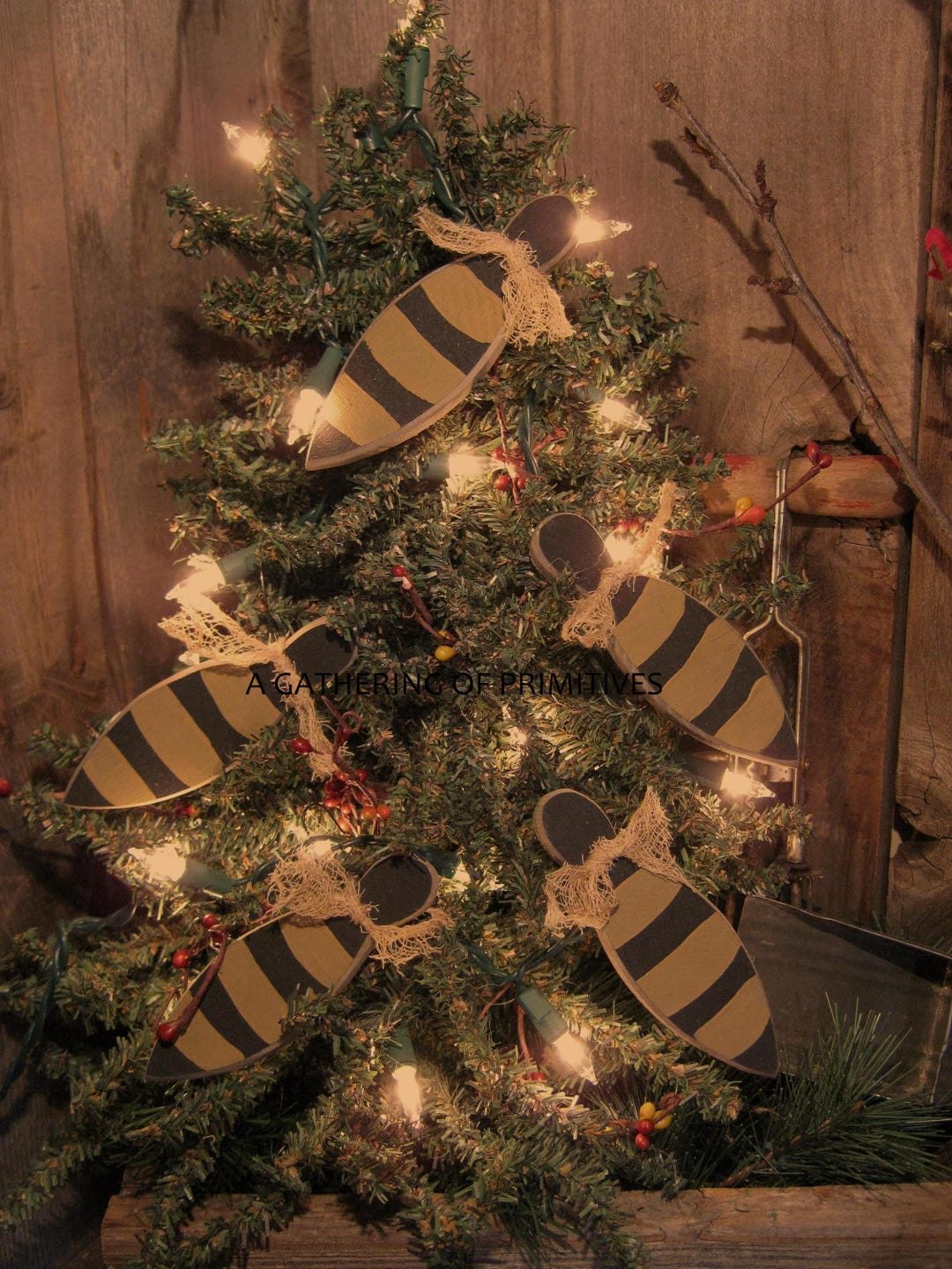NEW! 7 Primitive Handmade Wood Bumble Bee Ornament Ornies Tuck - Etsy