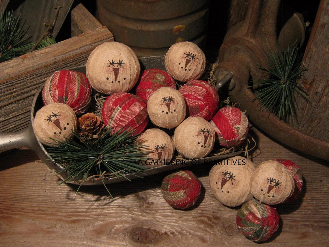 Gathering of 10 Handmade Primitive Christmas Winter Snowball Snowman ...