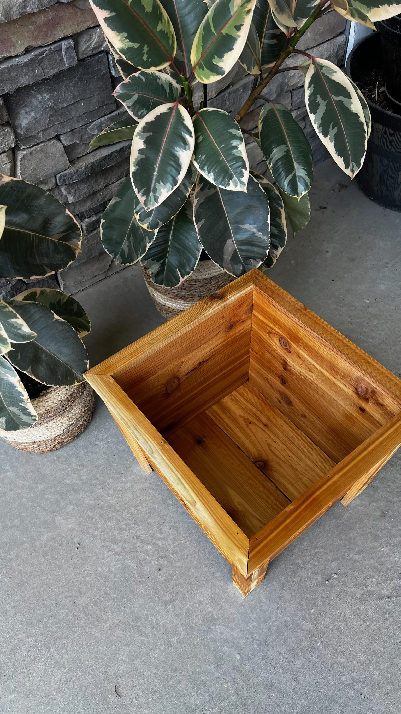 Outdoor Cedar Planter Box - Etsy