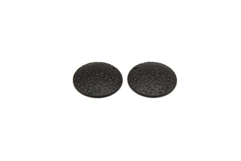 Black Plated Hammered Coin Disc Pendant, Geometric Circle Charm (20mm ...