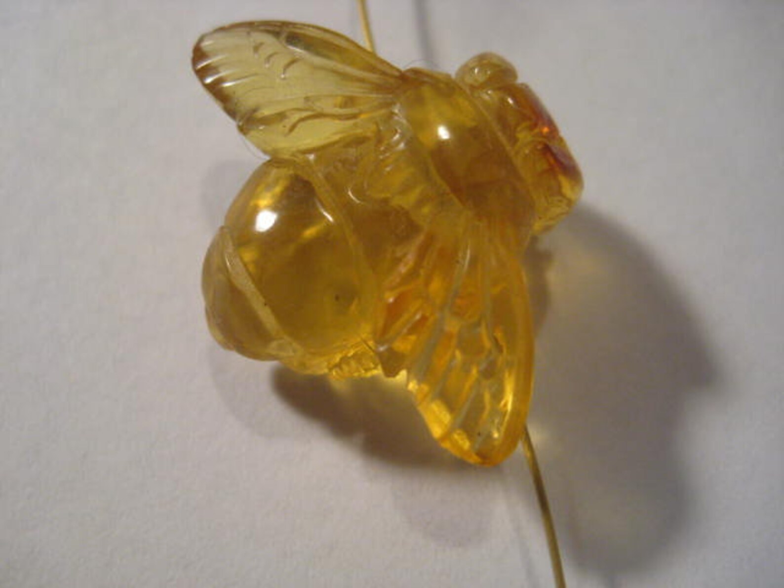 Carved Amber Bee Bead . Real . Natural Amber . 19 X 25 X 10 Mm - Etsy