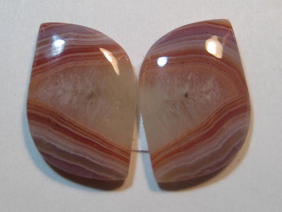 Items similar to Laguna Agate cab set ... 23 x 15 x 3.4 mm ... a3297 on ...