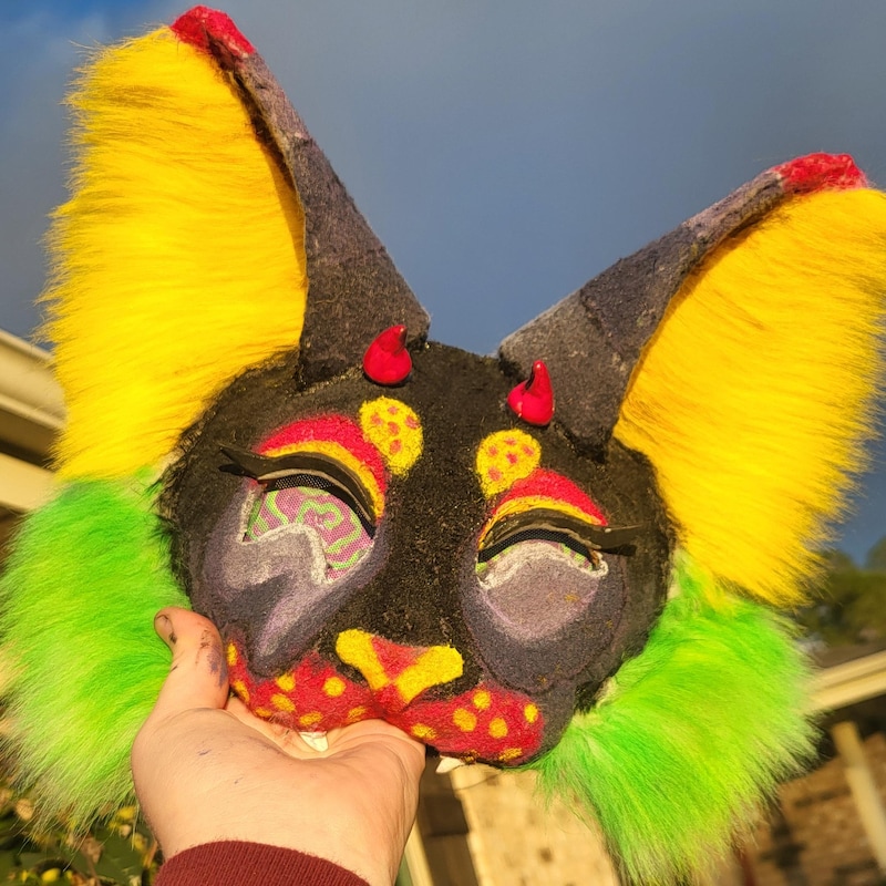 Therian Alien Mask - Etsy