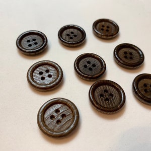 Small Brown Faux Wood Buttons 18 Mm 3/4 Inch Sewing Buttons, 6 Vintage ...
