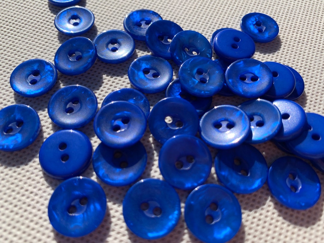 Small Button Blue Sewing Buttons 5/8 Inch Vintage Sewing Button 2 Hole ...