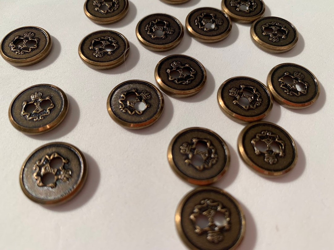 Antique Gold Medium Button Sew Through Button Metal Sewing Buttons 5/8 ...