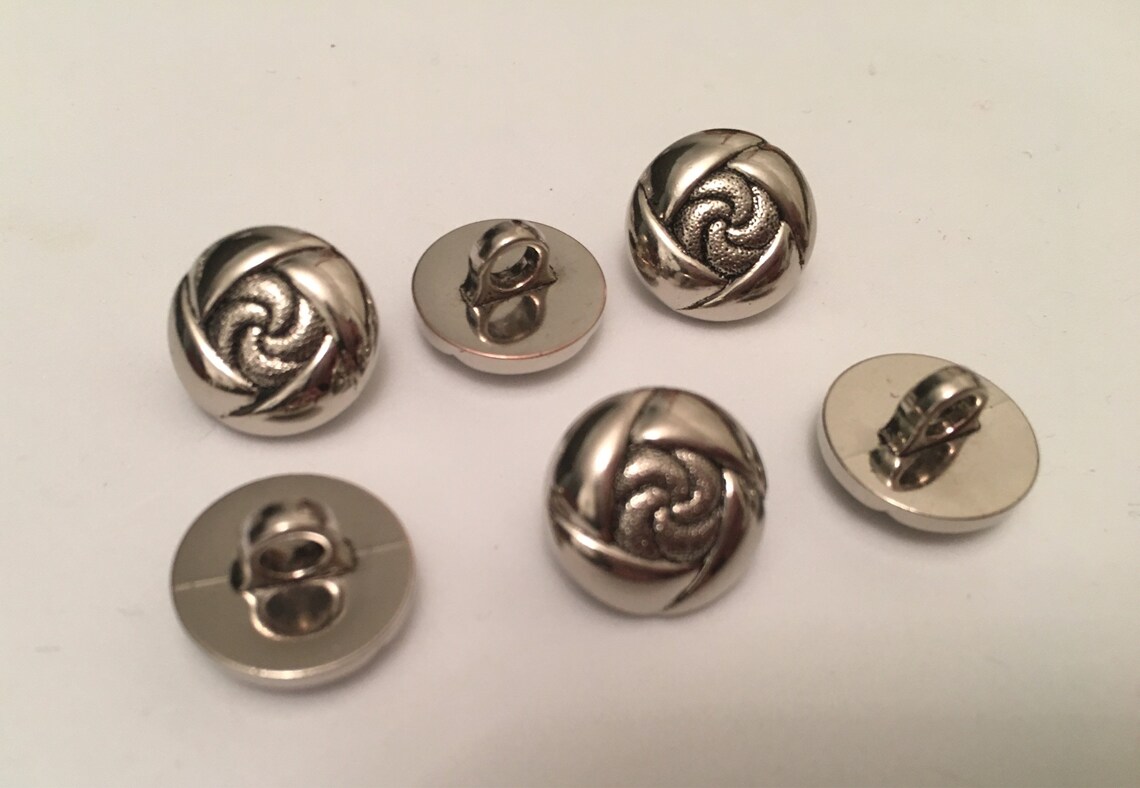 Silver Small Button With Knot Design Button Plastic Sewing Buttons With ...