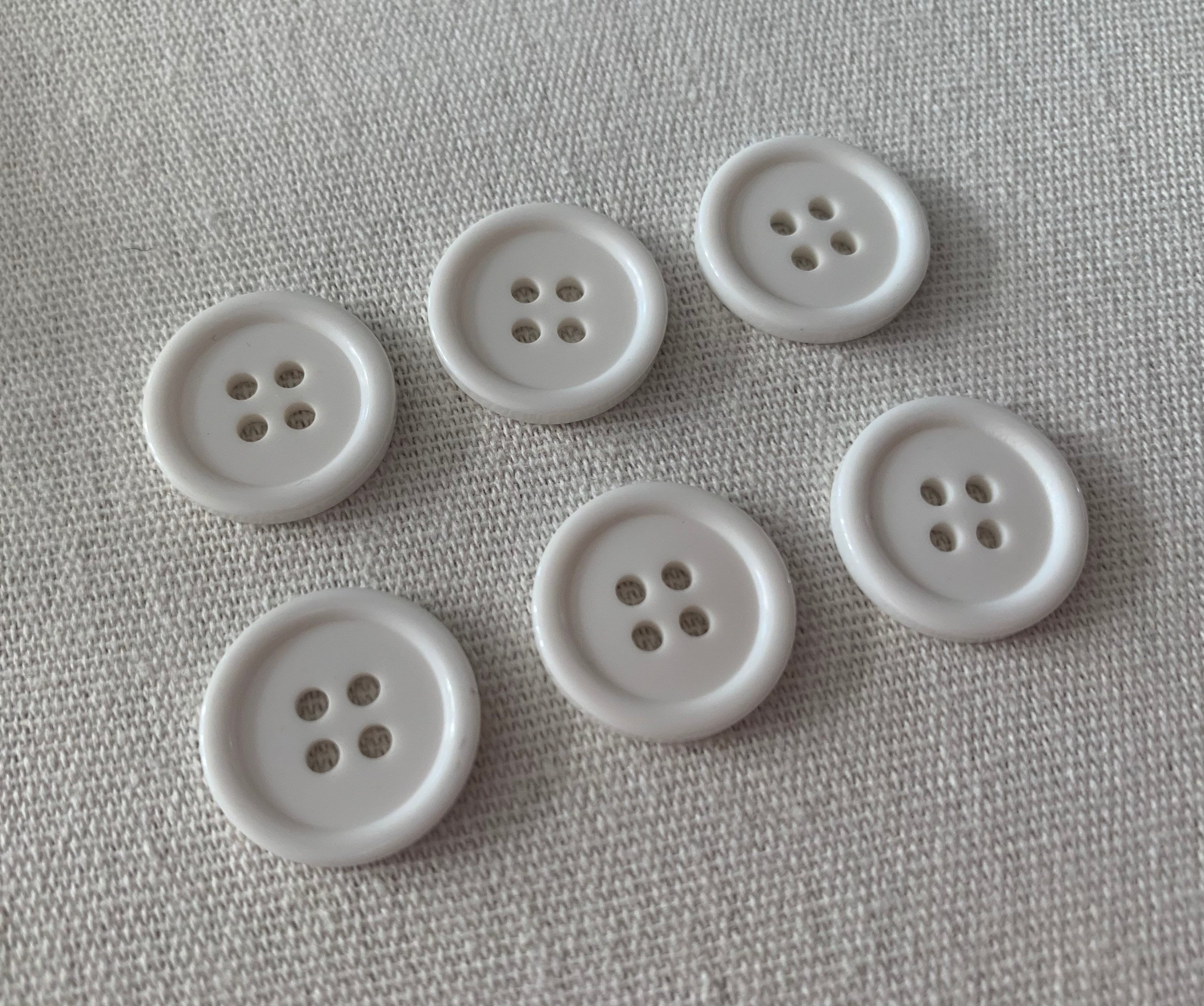 Medium Buttons White Buttons 7/8 Inch Sewing Buttons, 6 Sew Through ...