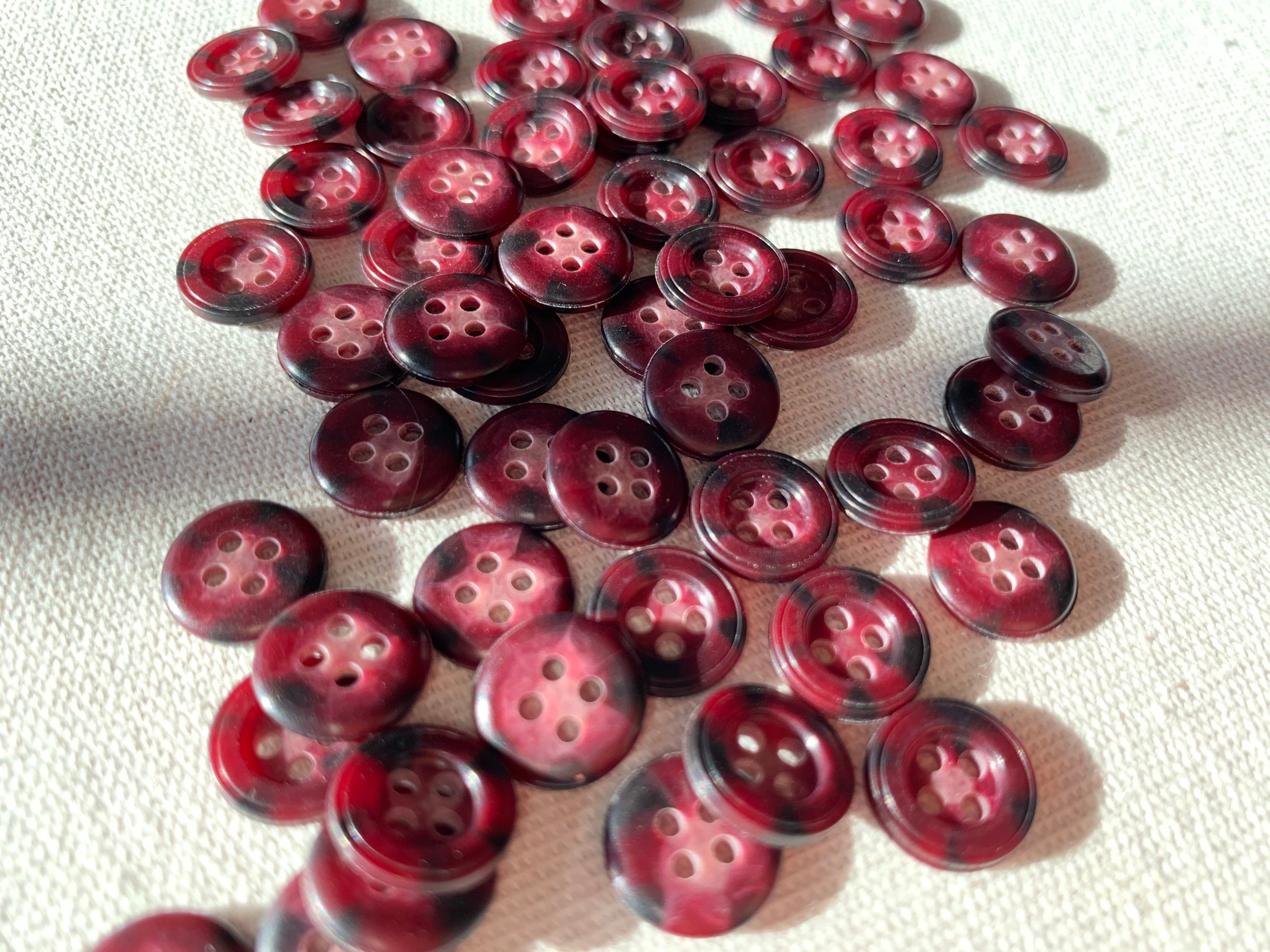 Small Burgundy Red Marbled Look Sewing Buttons 1/2inch Sewing - Etsy