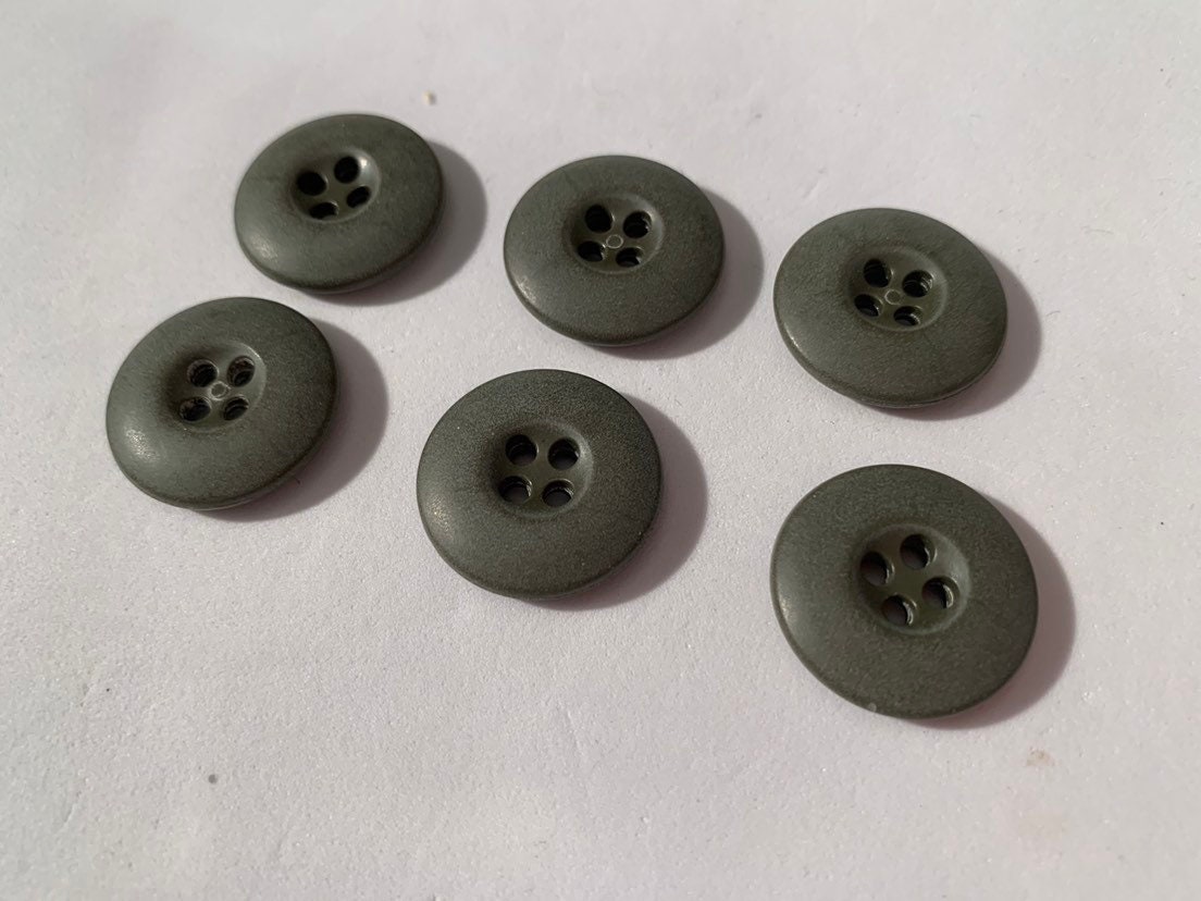 Medium Gray Sewing Buttons Plastic Sewing Buttons 7/8" 23mm Vintage ...