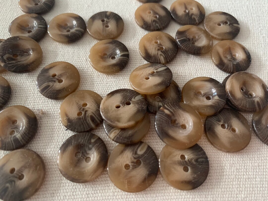 Medium Marbled Brown and Tan Plastic Sewing Buttons 3/4" 19mm 2 Hole ...