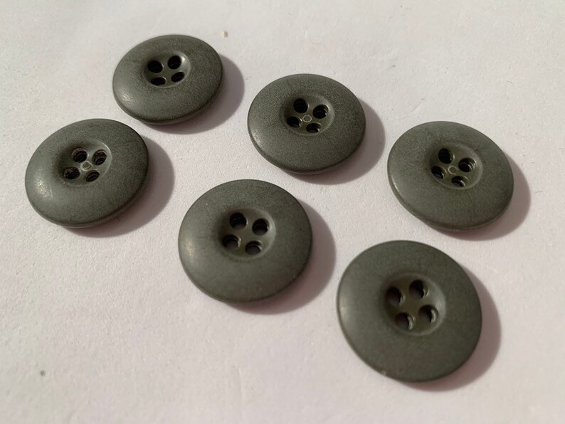 Medium Gray Sewing Buttons Plastic Sewing Buttons 7/8" 23mm Vintage ...