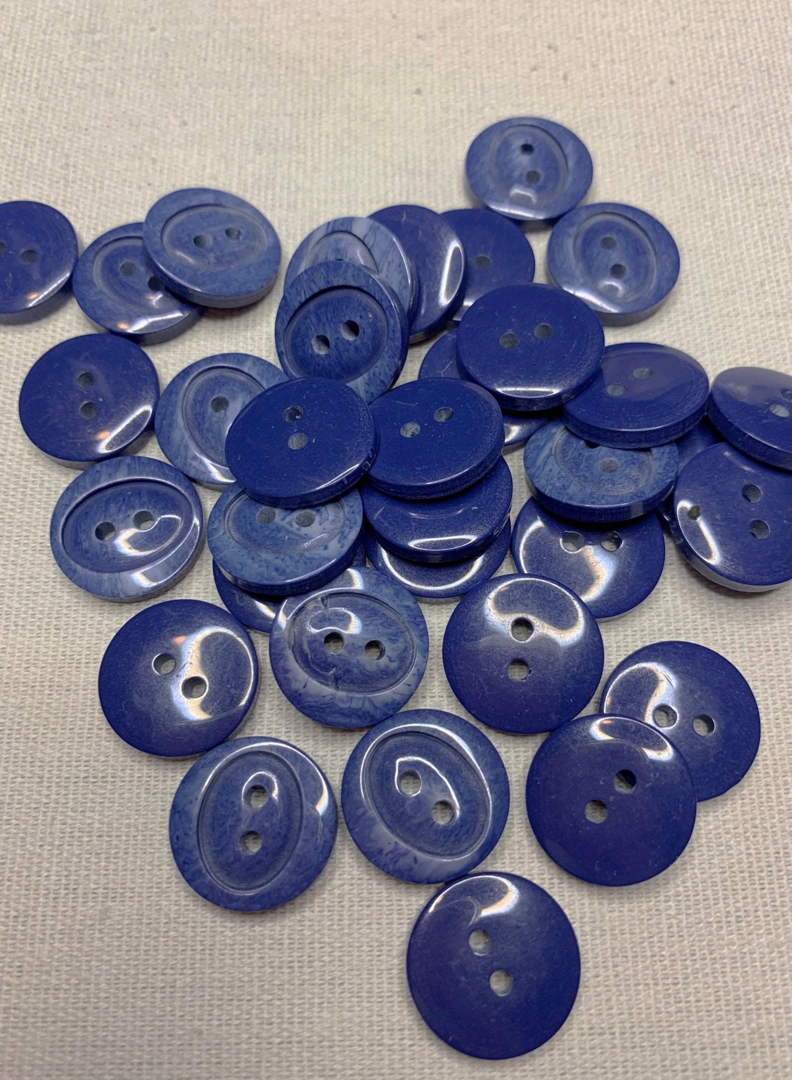 Medium Blue Marble Look Buttons 3/4 Inch Sewing Buttons 6 Sew - Etsy
