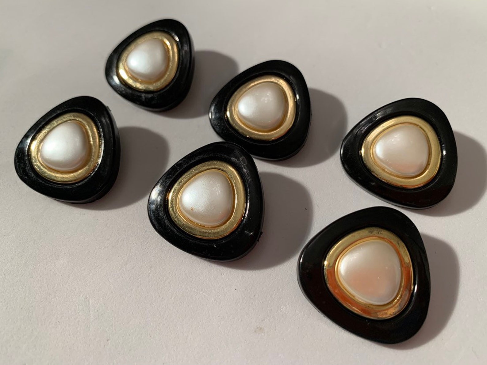Medium Triangle Black Buttons With Pearl Center Button With Gold and ...