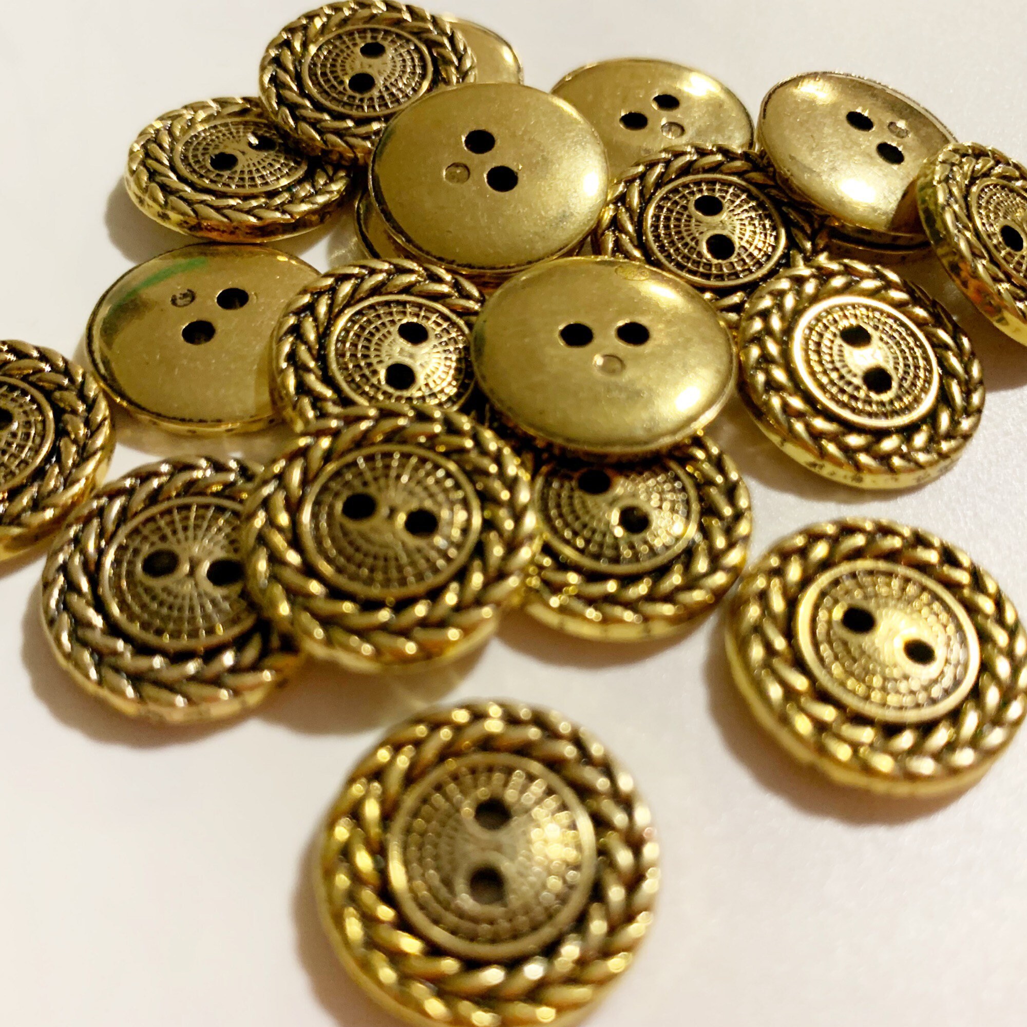 Gold Medium Button Sew Through Button Plastic Sewing Buttons 3/4” 6 to ...
