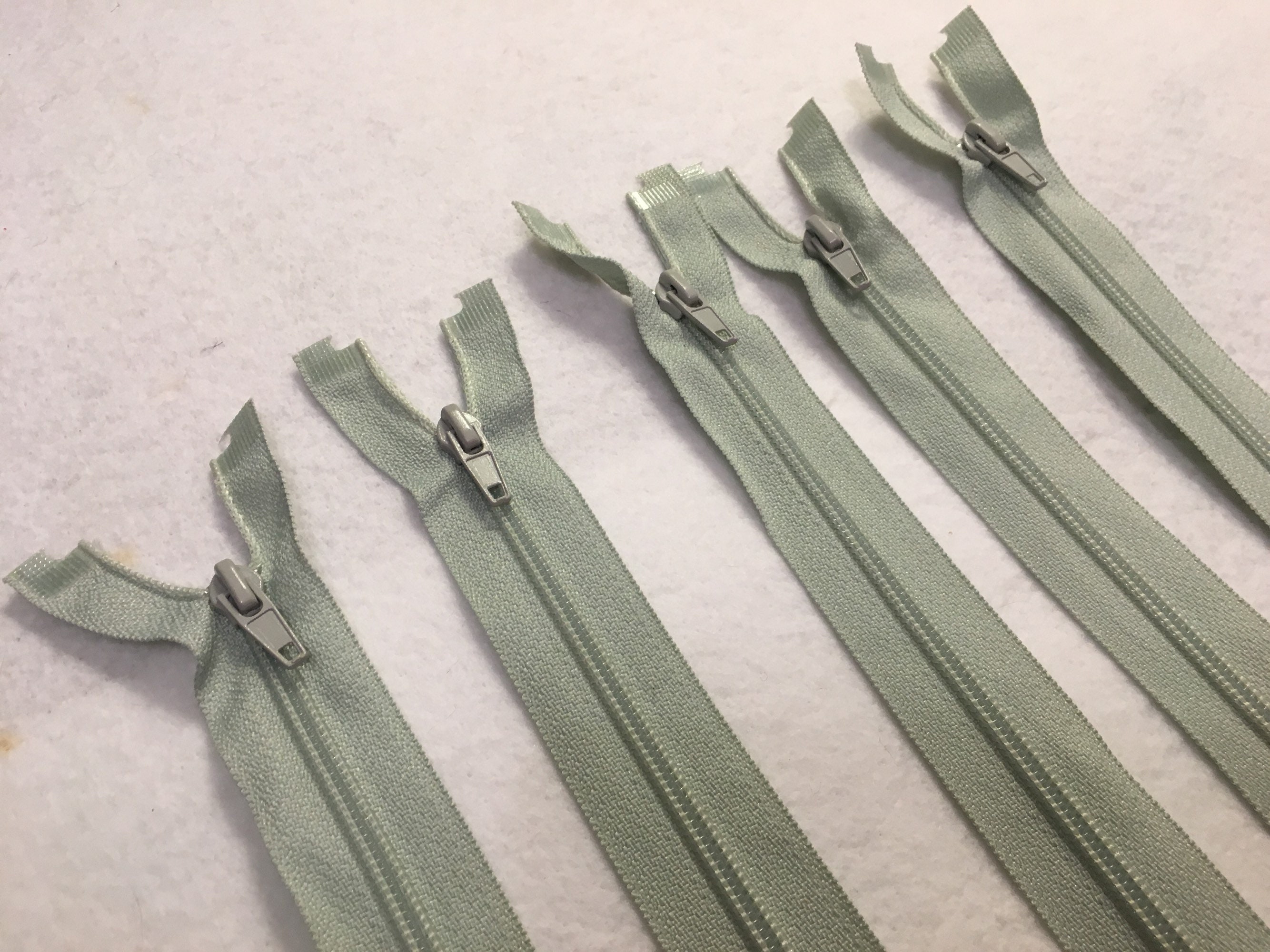 5 Separating Zippers 13 Inch Silver Sage Nylon Coil Separating Zipper ...