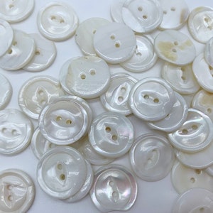 Medium Real Seashell Mother of Pearl Button Shell Button Sewing Buttons ...
