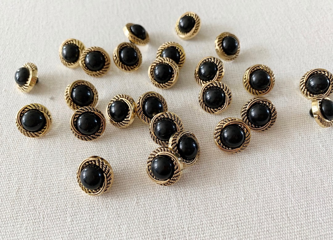Small Gold and Black Buttons 15mm 5/8 Inch Sewing Buttons, 6 Vintage ...