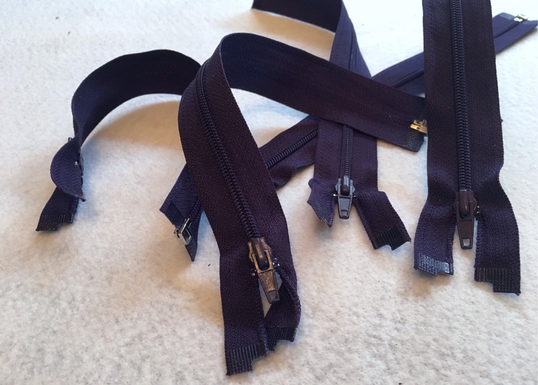 5 Separating Zippers 9 Inch Barney Purple Nylon Coil Separating Zipper ...