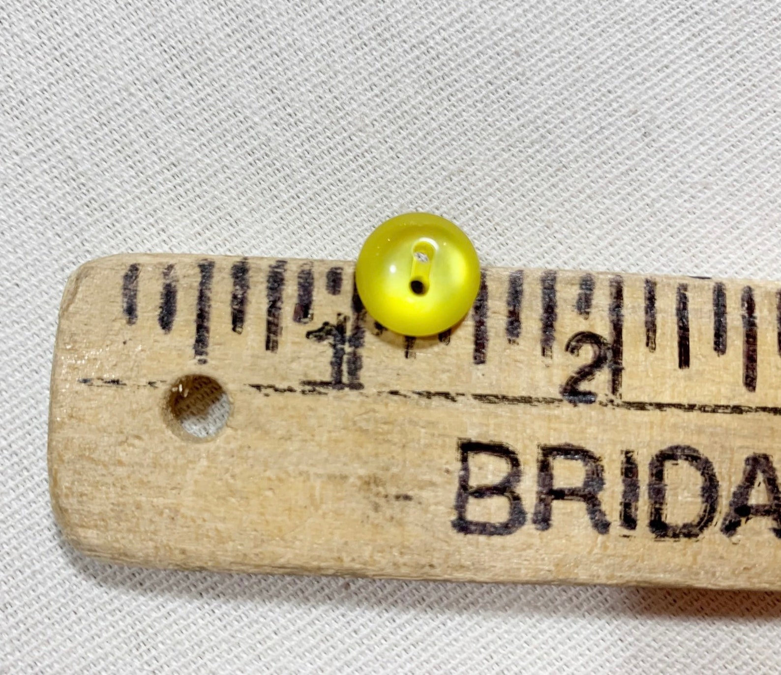 Small Yellow Button Yellow Buttons Sewing Buttons 1/2 - Etsy