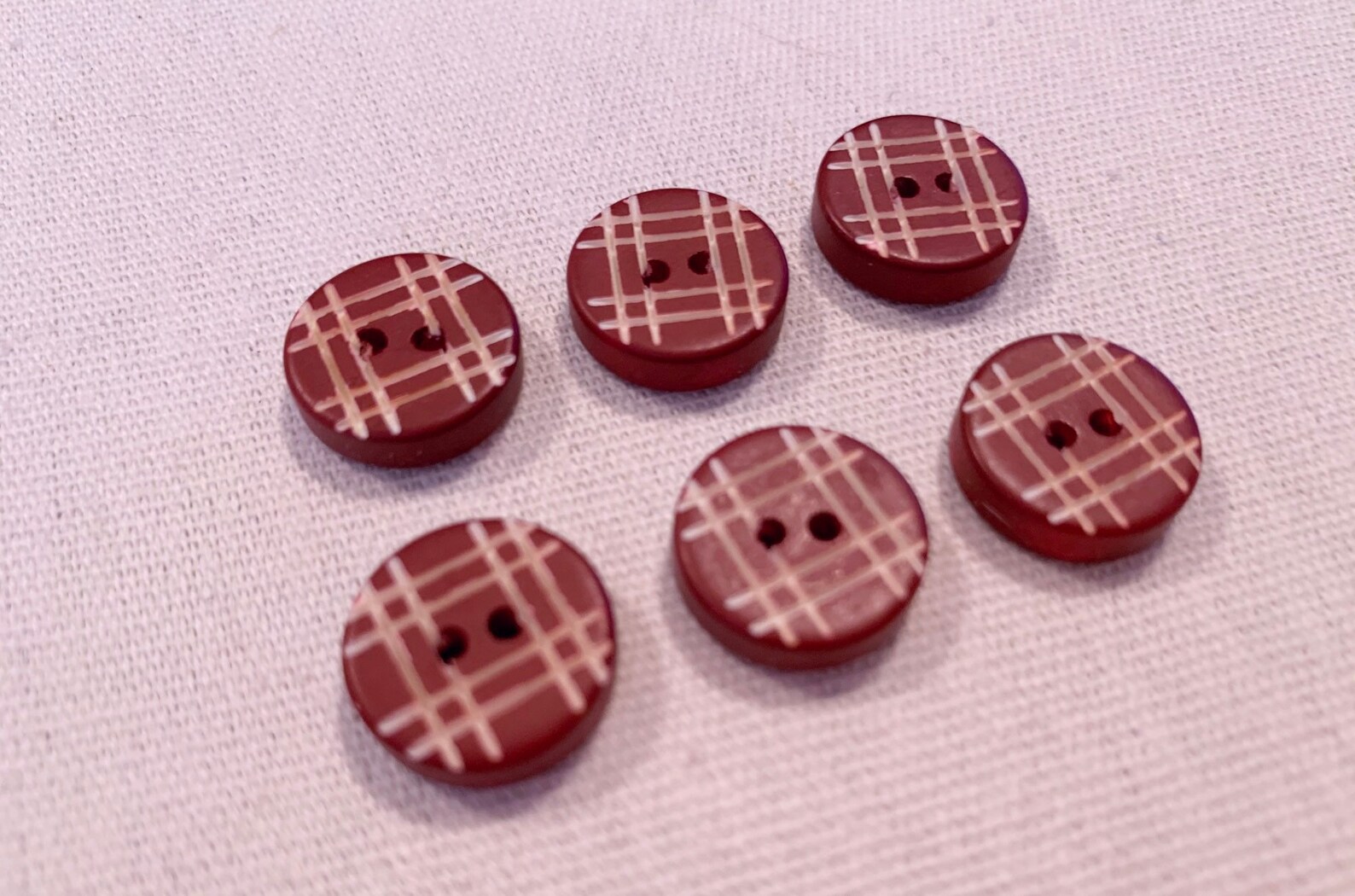 Medium Burgundy Red and White Sewing Buttons With Cross Hatch | Etsy