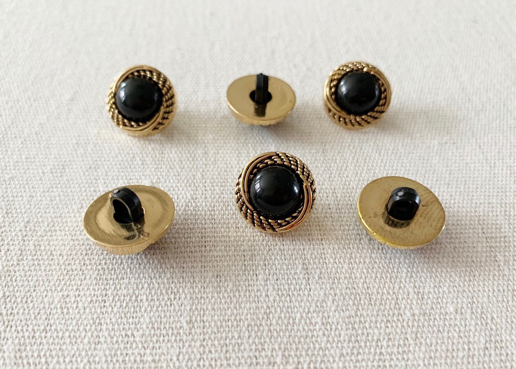 Small Gold and Black Buttons 15mm 5/8 Inch Sewing Buttons, 6 Vintage ...