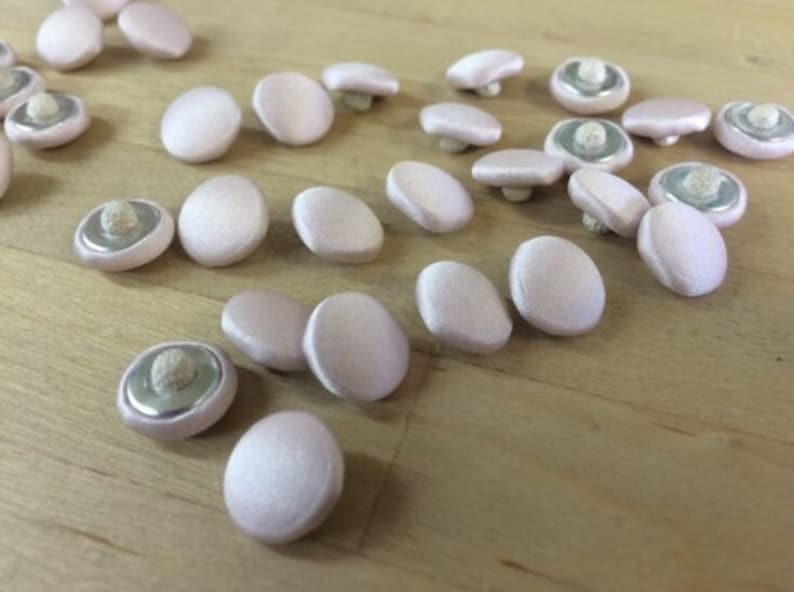 Bridal Buttons Satin Covered by the Dozen Color Powder Pink | Etsy