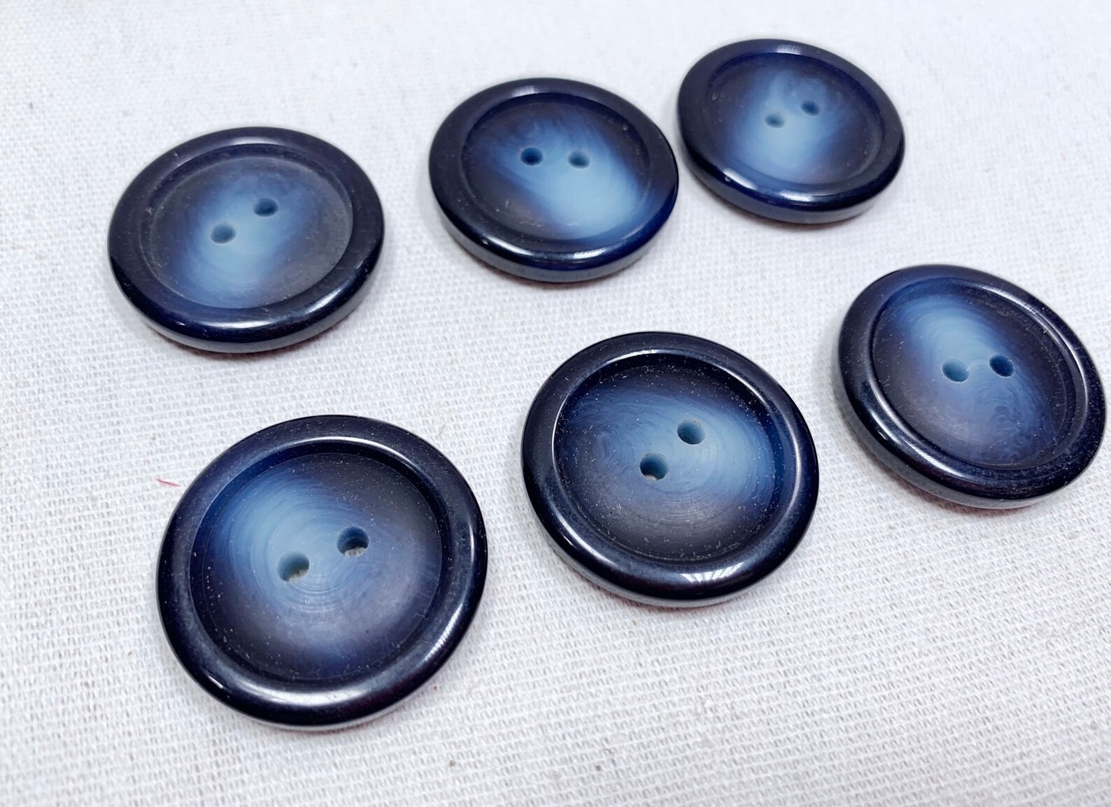 Medium Marbled Blue Sewing Buttons Plastic Sewing Buttons 1 1/4 ...