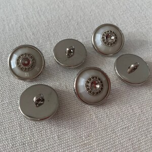 Medium Silver Buttons With a Pearl Like Center Buttons Medium Button ...