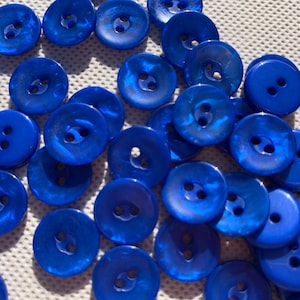Small Button Blue Sewing Buttons 5/8 Inch Vintage Sewing Button 2 Hole ...