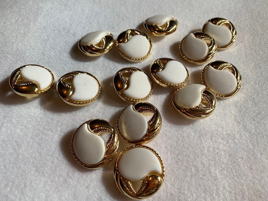 Large White and Gold Sewing Buttons Plastic Sewing Buttons 1 1/8 ...