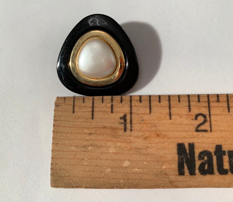 Medium Triangle Black Buttons With Pearl Center Button With Gold and ...